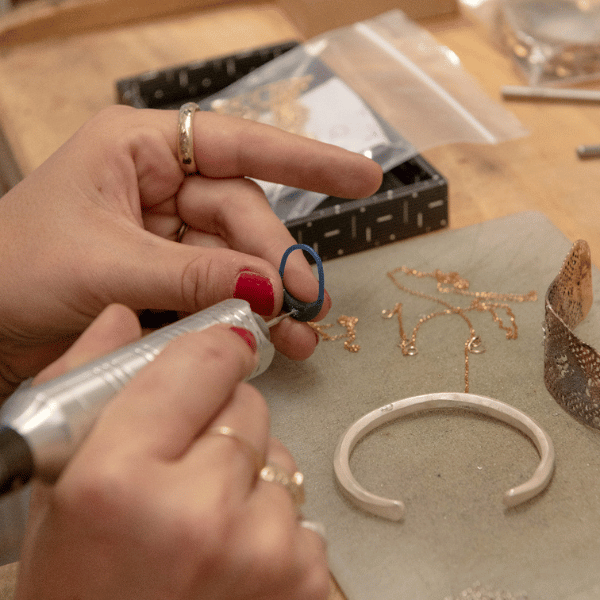 Artisan Bijoutier Lyon | Créateur Joaillerie Lyon